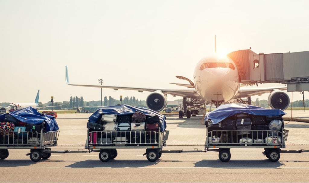 BAGGAGE TRACKING | CISC - Adding Trust in a Connected World